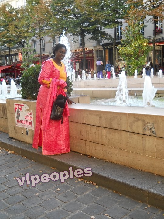 Mously Diakhaté, membre de la coalition Macky2012 en vacance en France