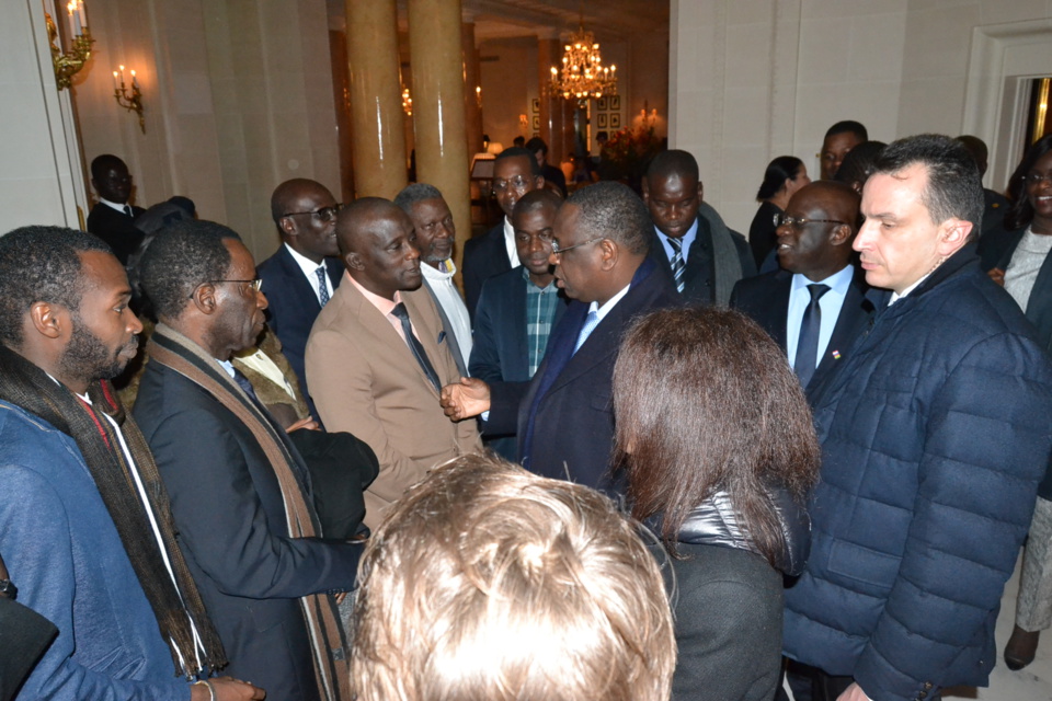 En Images Le Retour Du Président Macky Sall Et Son épouse Au Senegal