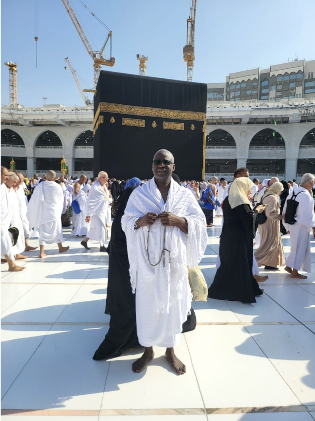 OUMRAH du président Mbagnick Diop du MEDS a la Mecque en images.